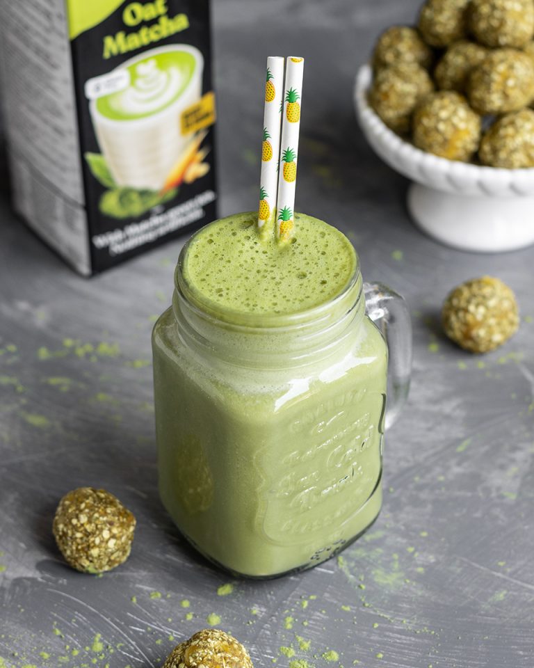 Шейк „Pineapple Oat Matcha“ / Shake „Pineapple Oat Matcha“ | Кукуряк